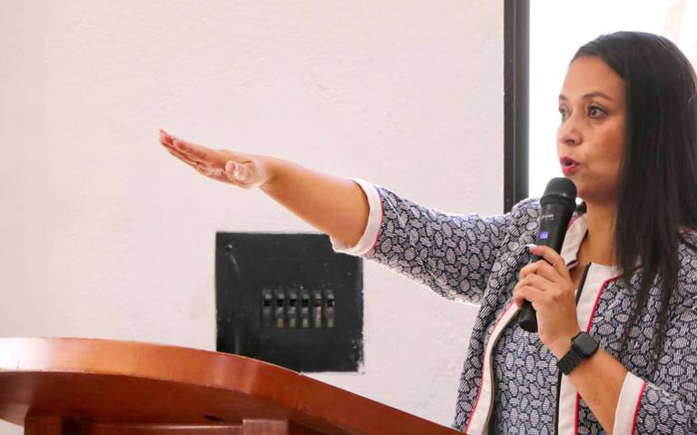 Marca Jenny González distancia de rectoría desde el día uno – Ágora Digital
